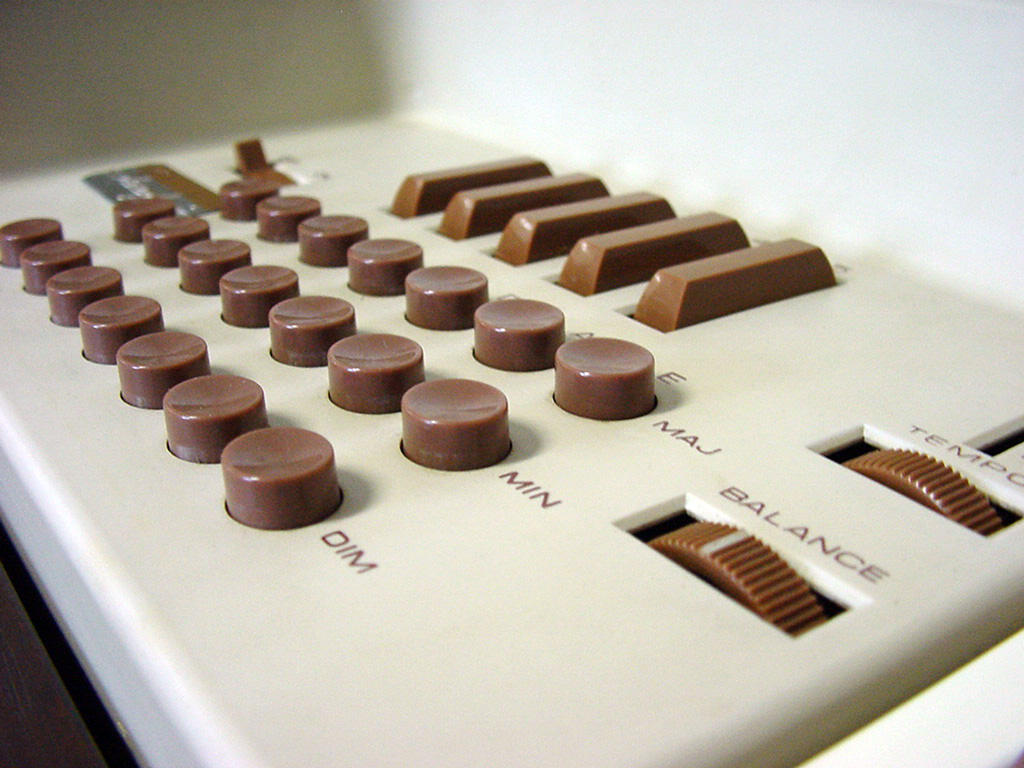 Optigan – Out Of Phase