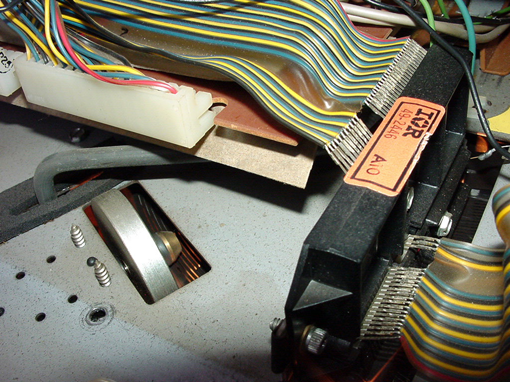 Optigan – Out Of Phase