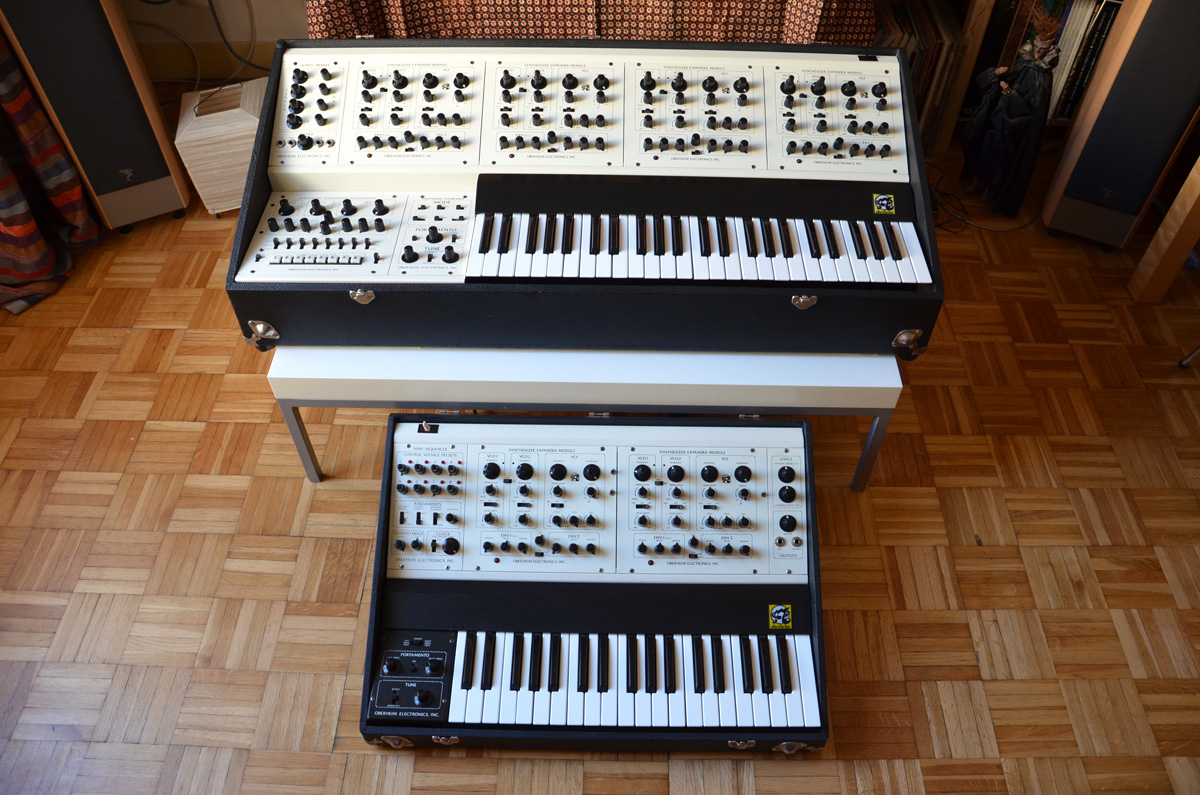 Oberheim 2 Voice TVS-1A - Out Of Phase