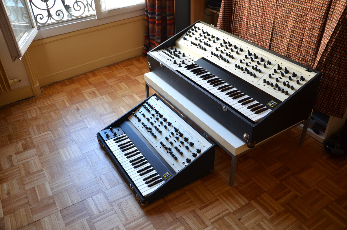 Oberheim 2 Voice TVS-1A - Out Of Phase