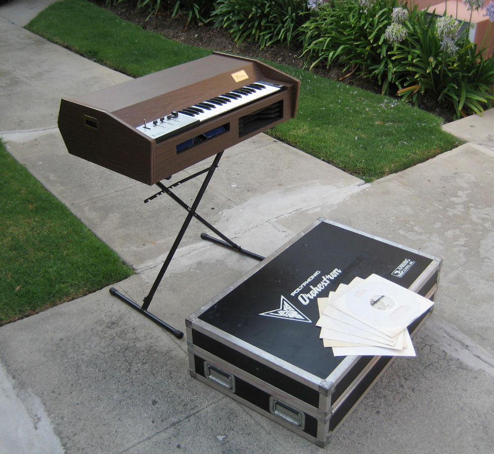 Orchestron – Out Of Phase