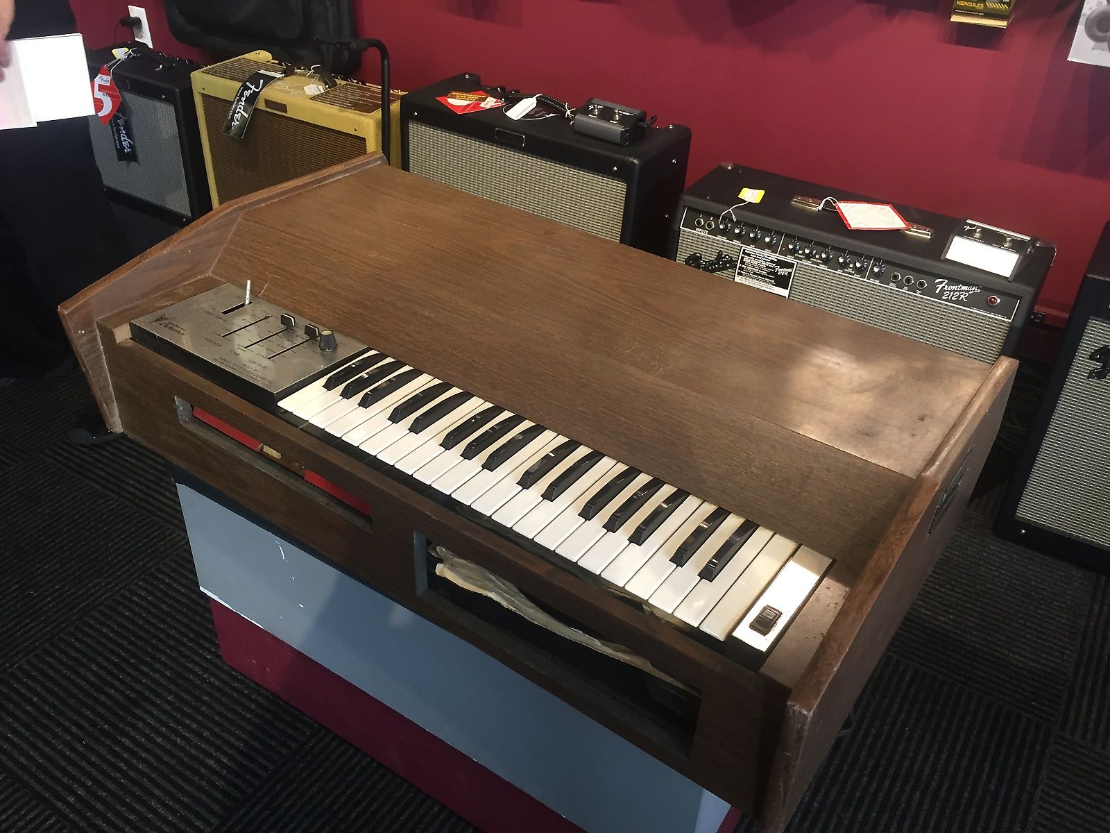 Orchestron – Out Of Phase